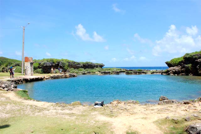 グアムのイナラハン天然プールの体験記！行き方や注意点など。 (Inarajan Natural Pool) | 200%グアム！| レストラン ...